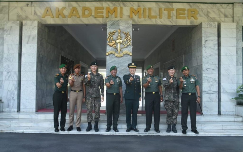 AKMIL: Informasi Lengkap Akademi Militer TNI | Patriot Muda Training Centre
